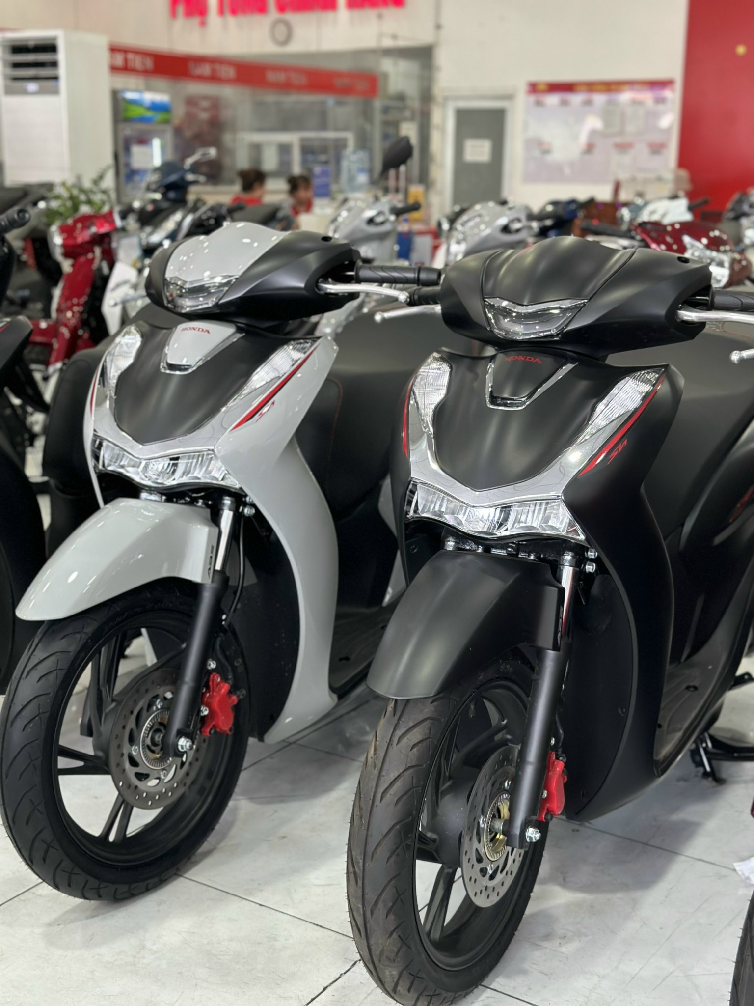 Honda SH160 Đặc Biệt ABS 2024 - Mua xe trả góp