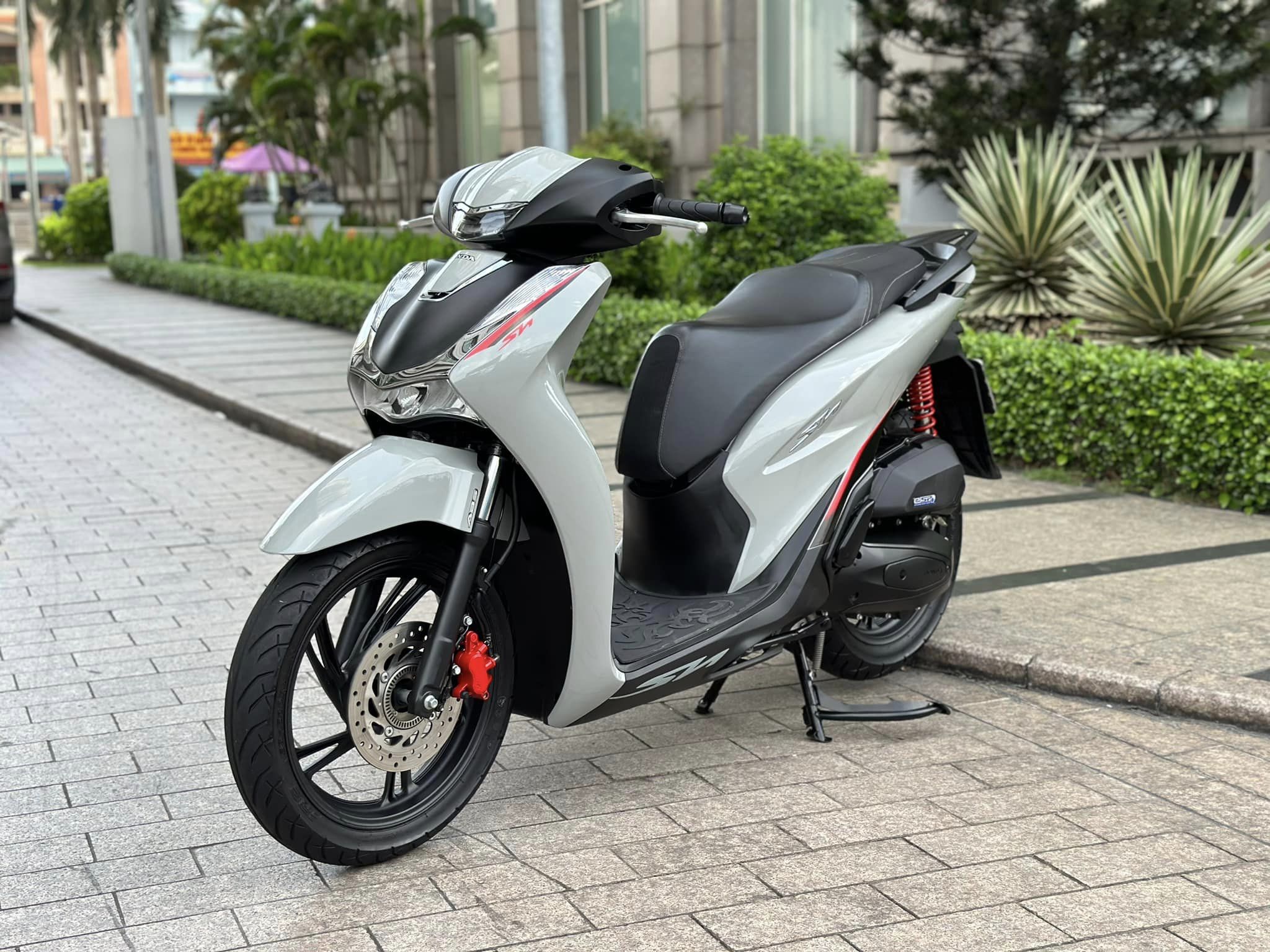 Honda SH160 Thể Thao ABS 2024 - Mua xe trả góp