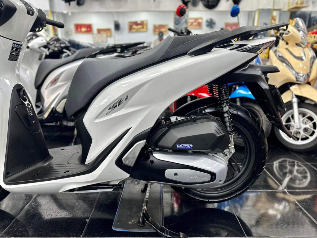 tien-ich-xe-sh125-2023